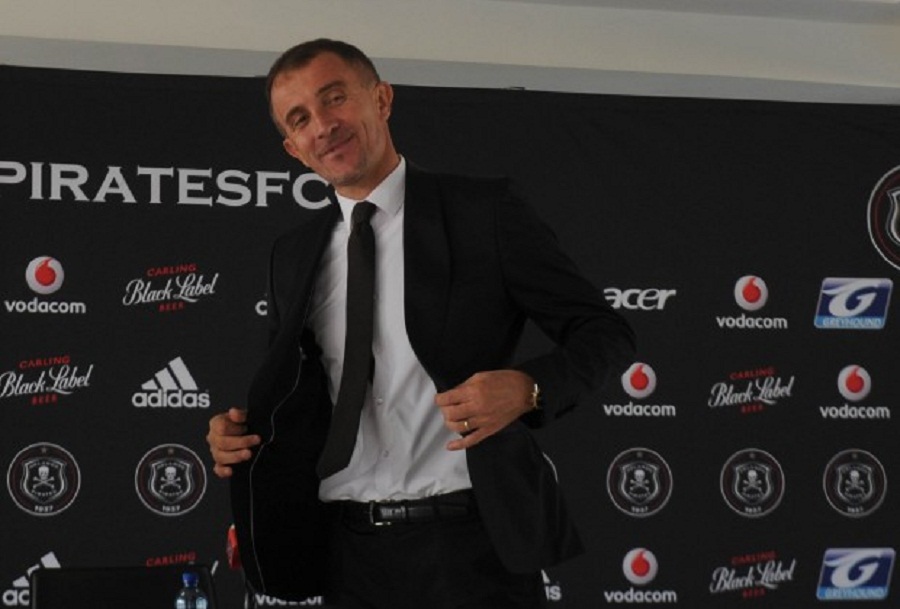 PAPER TALK – sportscore